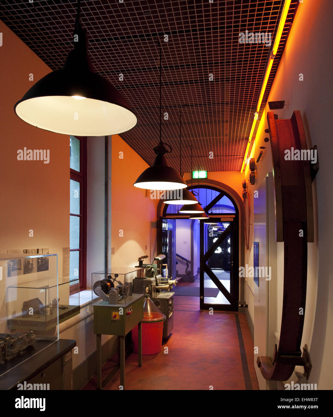 German wire hi-res stock photography and images - Alamy