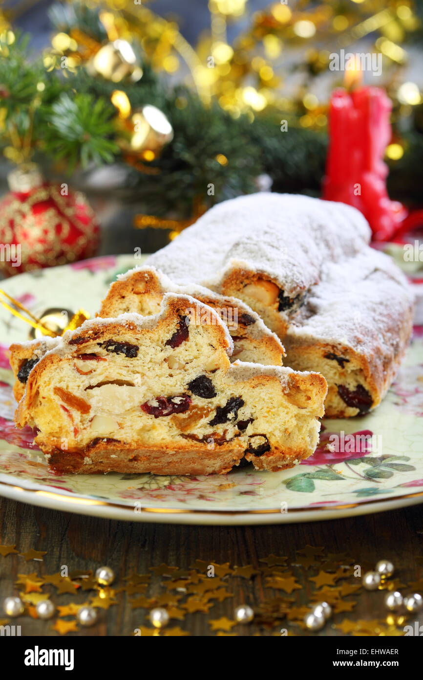 Christmas dessert table hi-res stock photography and images - Alamy