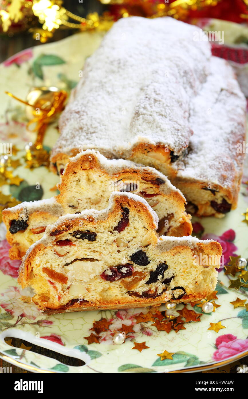 Stollen hi-res stock photography and images - Alamy
