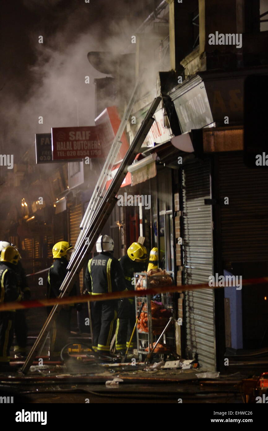 Ilford, London, UK. Wednesday 18th March 2015. 11 Rescued from fire in ...