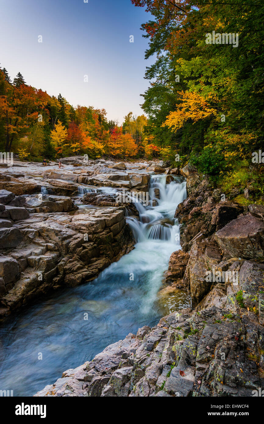 Rocky gorge waterfall autumn color hi-res stock photography and images ...