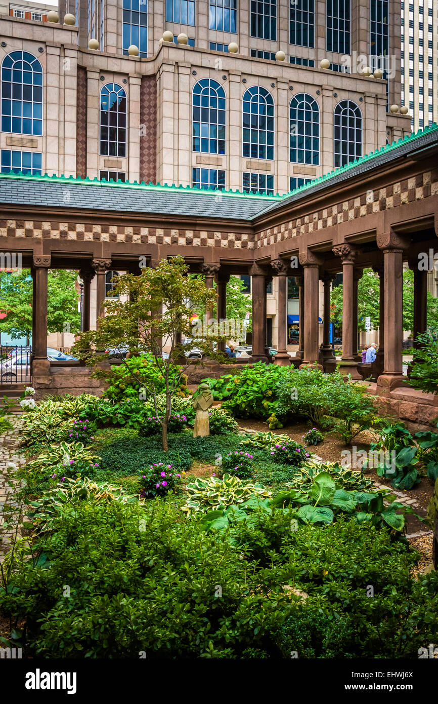 Courtyard at the church hi-res stock photography and images - Alamy