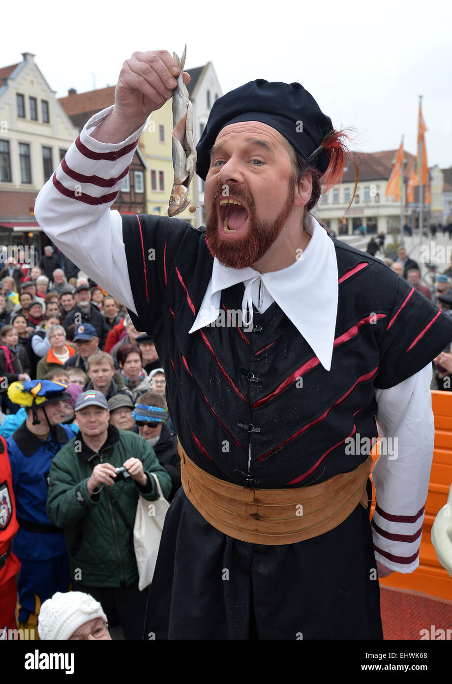 Verden, Germany. 16th Mar, 2015. Bernd Maas, dressed as mediaeval ...