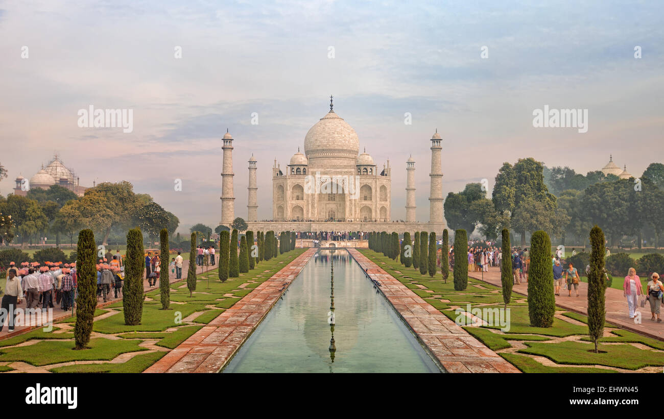 Taj Mahal, Agra, Uttah Pradesh, India Stock Photo - Alamy