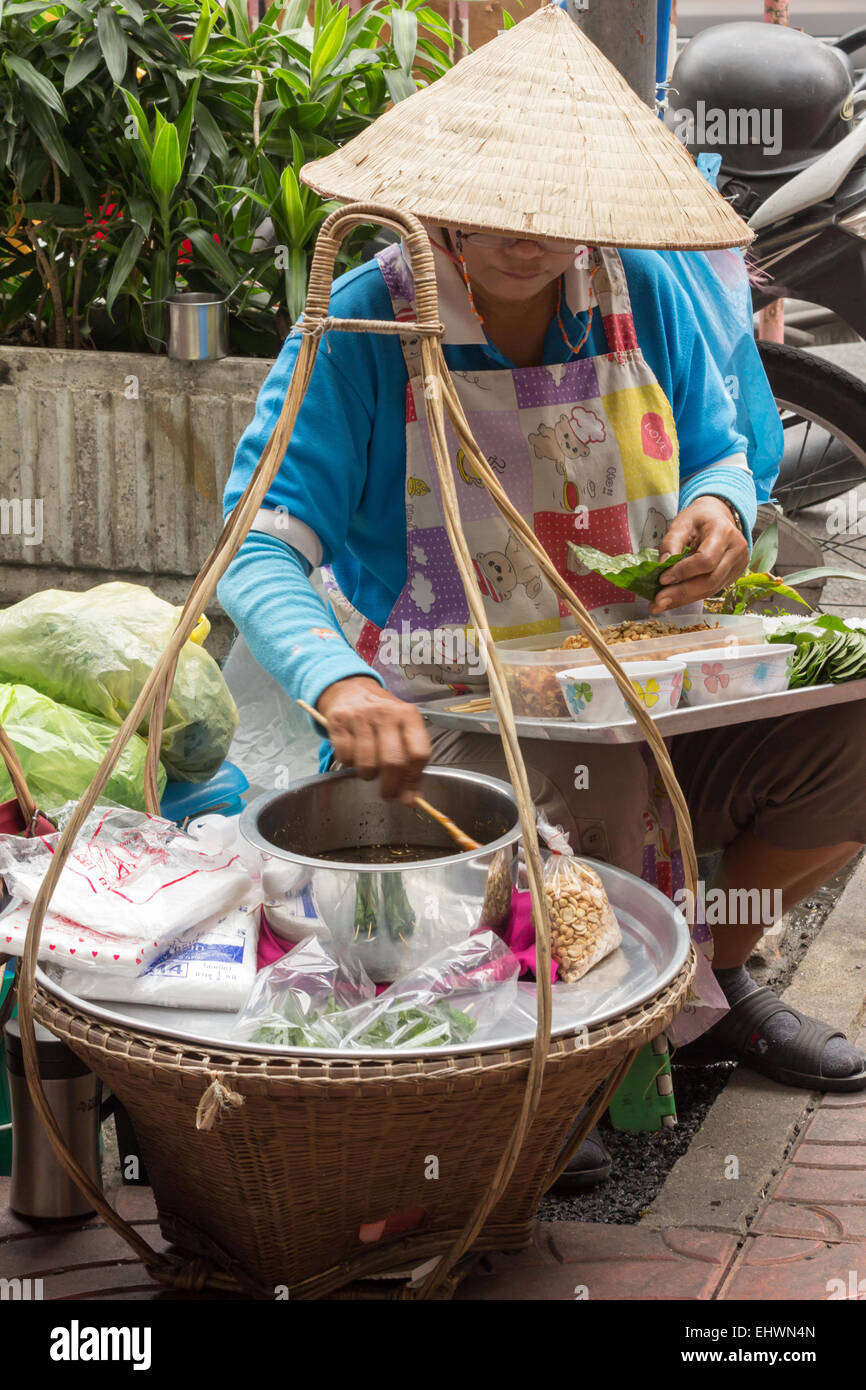 Betel vendors hi-res stock photography and images - Alamy
