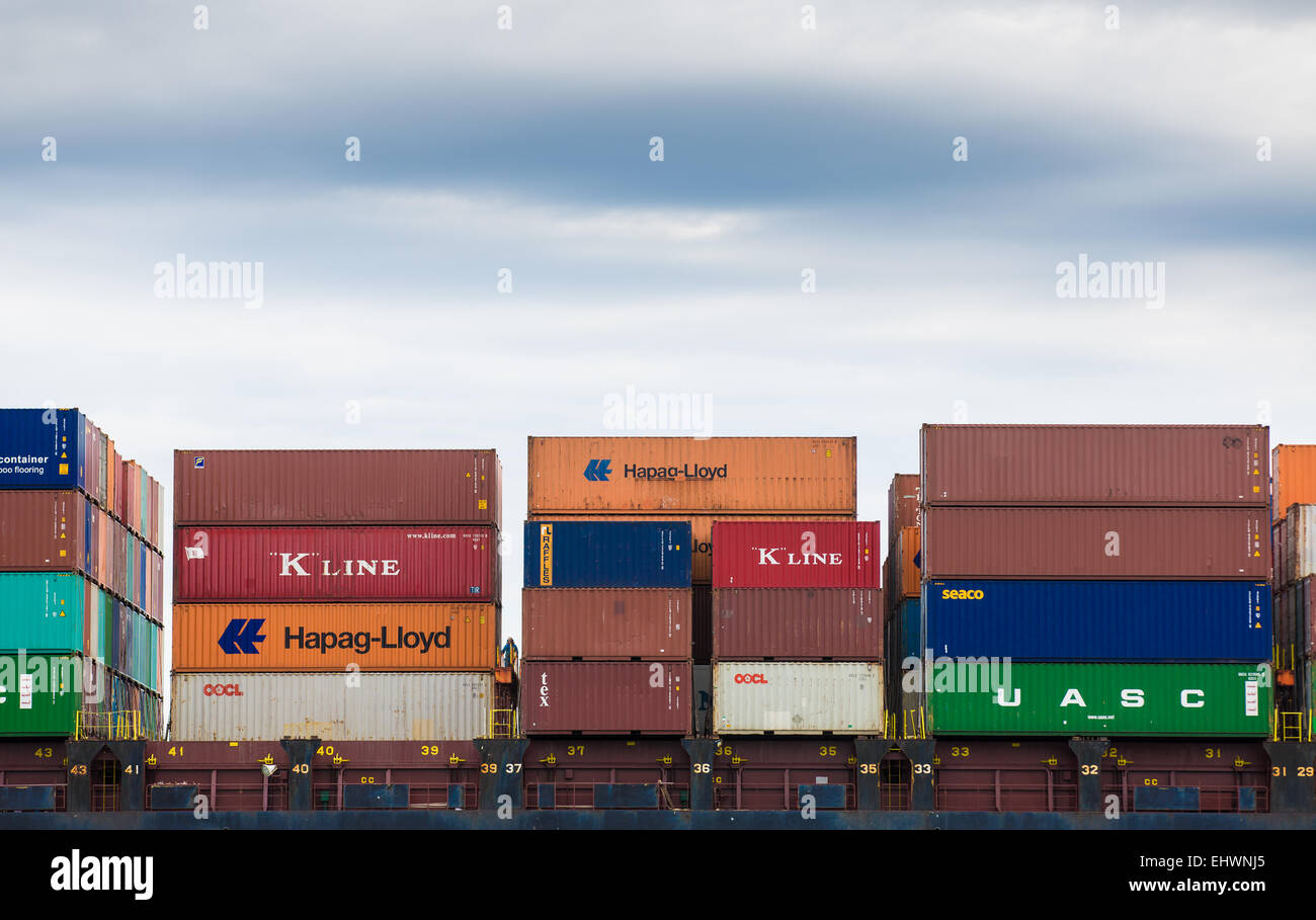 Abstract container ship hi-res stock photography and images - Alamy