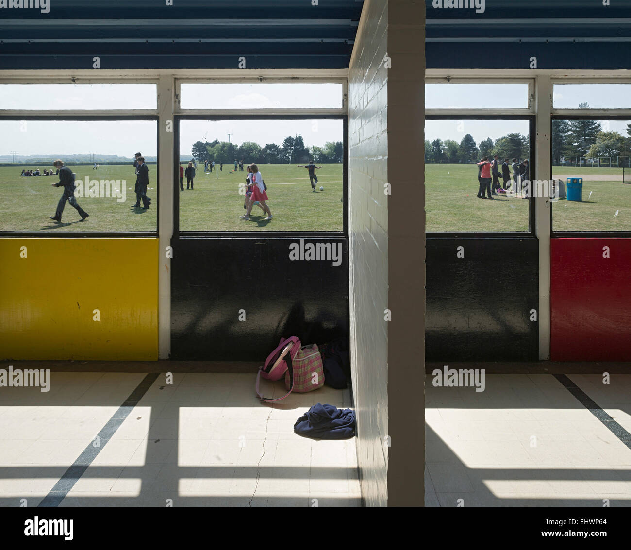 Smithdon High School, Hunstanton, United Kingdom. Architect: Peter and ...