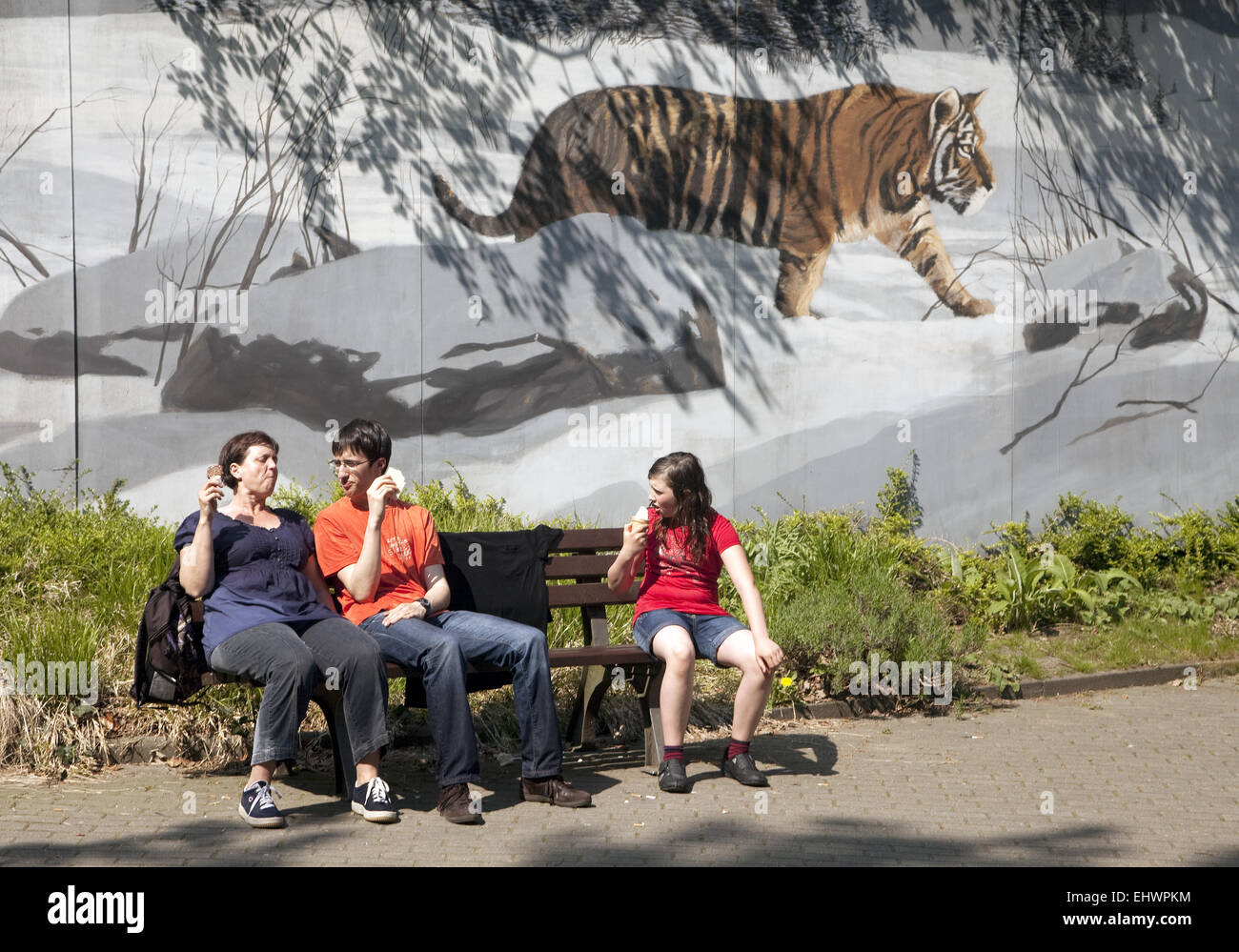 People at the Zoo Duisburg, Germany Stock Photo - Alamy