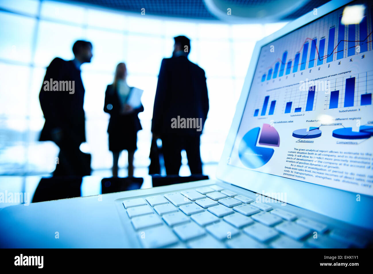 Close-up of laptop with financial data Stock Photo - Alamy