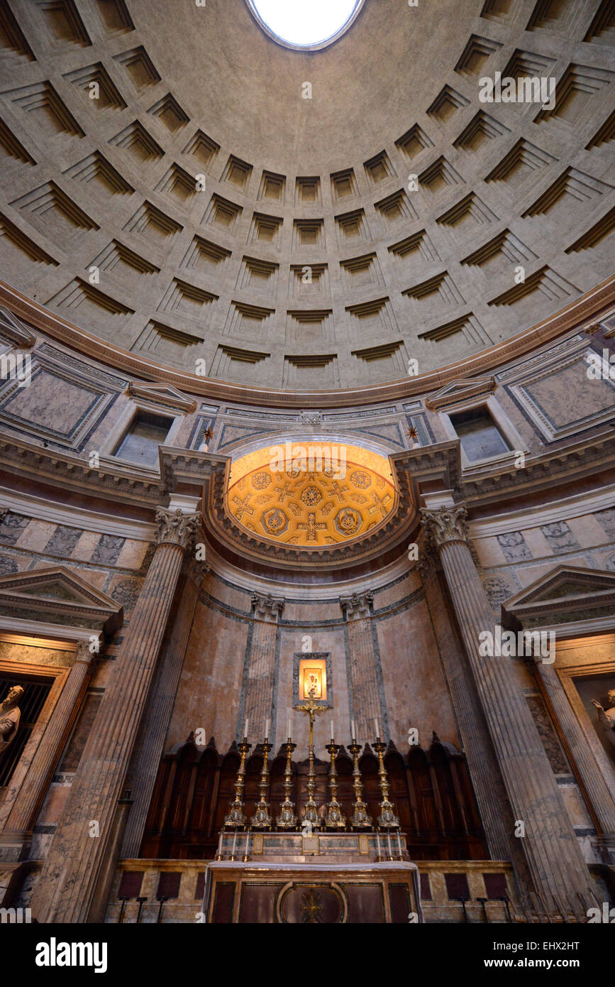 Inside the Pantheon Rome Italy Stock Photo - Alamy