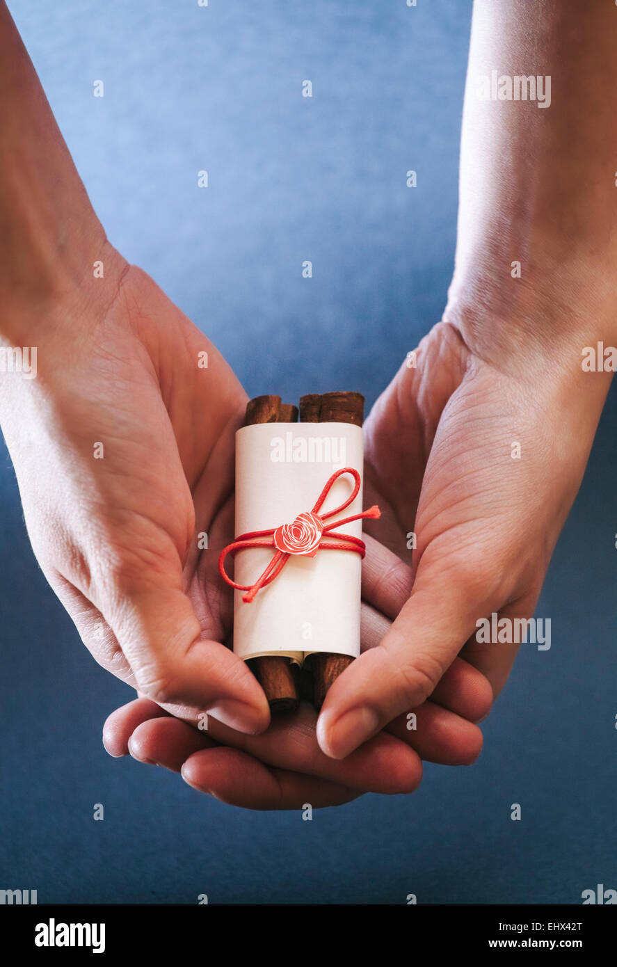 Woman holding scroll hi-res stock photography and images - Alamy