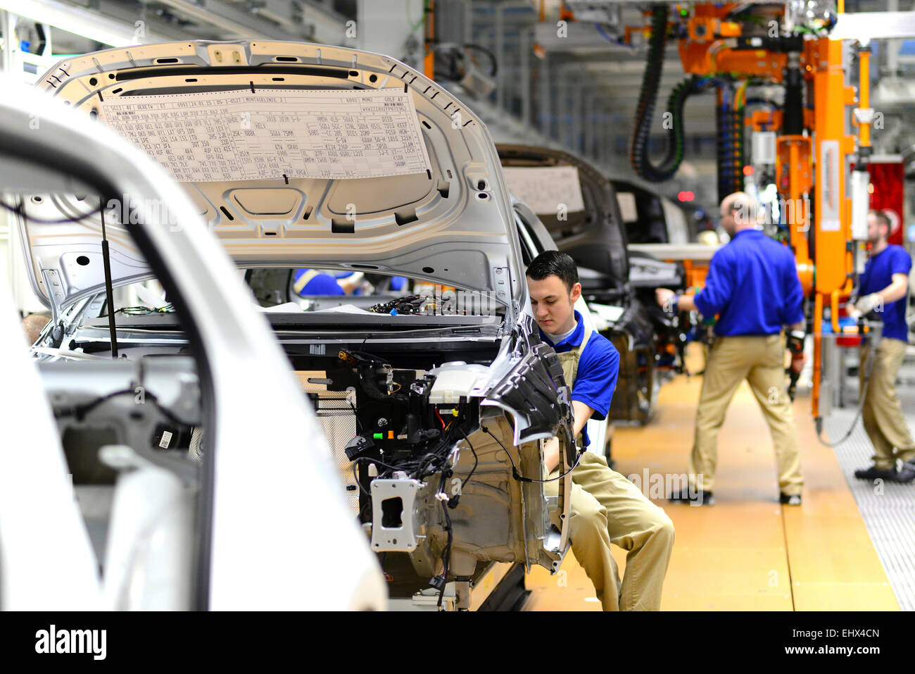 Production of VW cars in a factory Stock Photo - Alamy