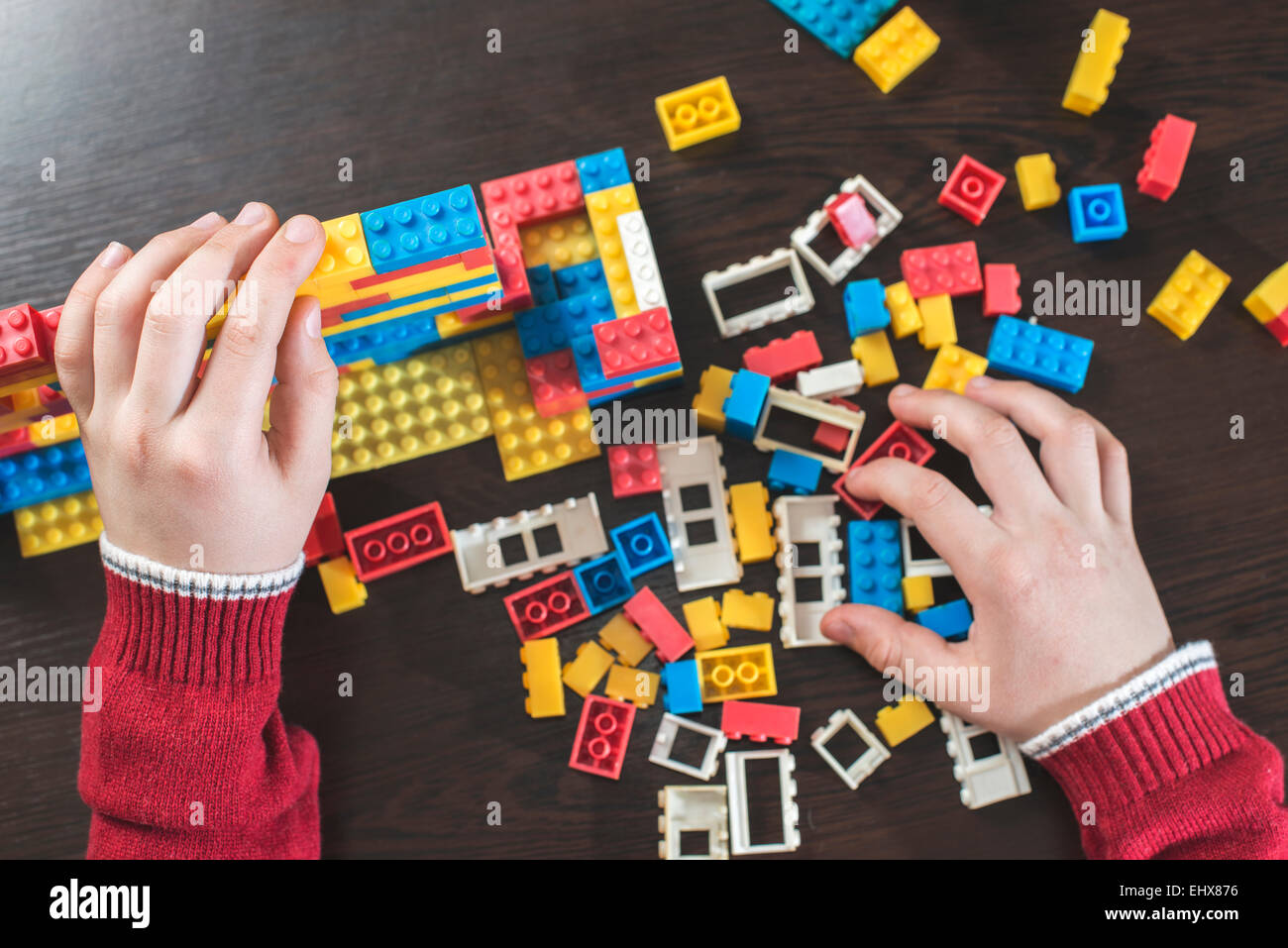 Childrens building bricks hi-res stock photography and images - Alamy