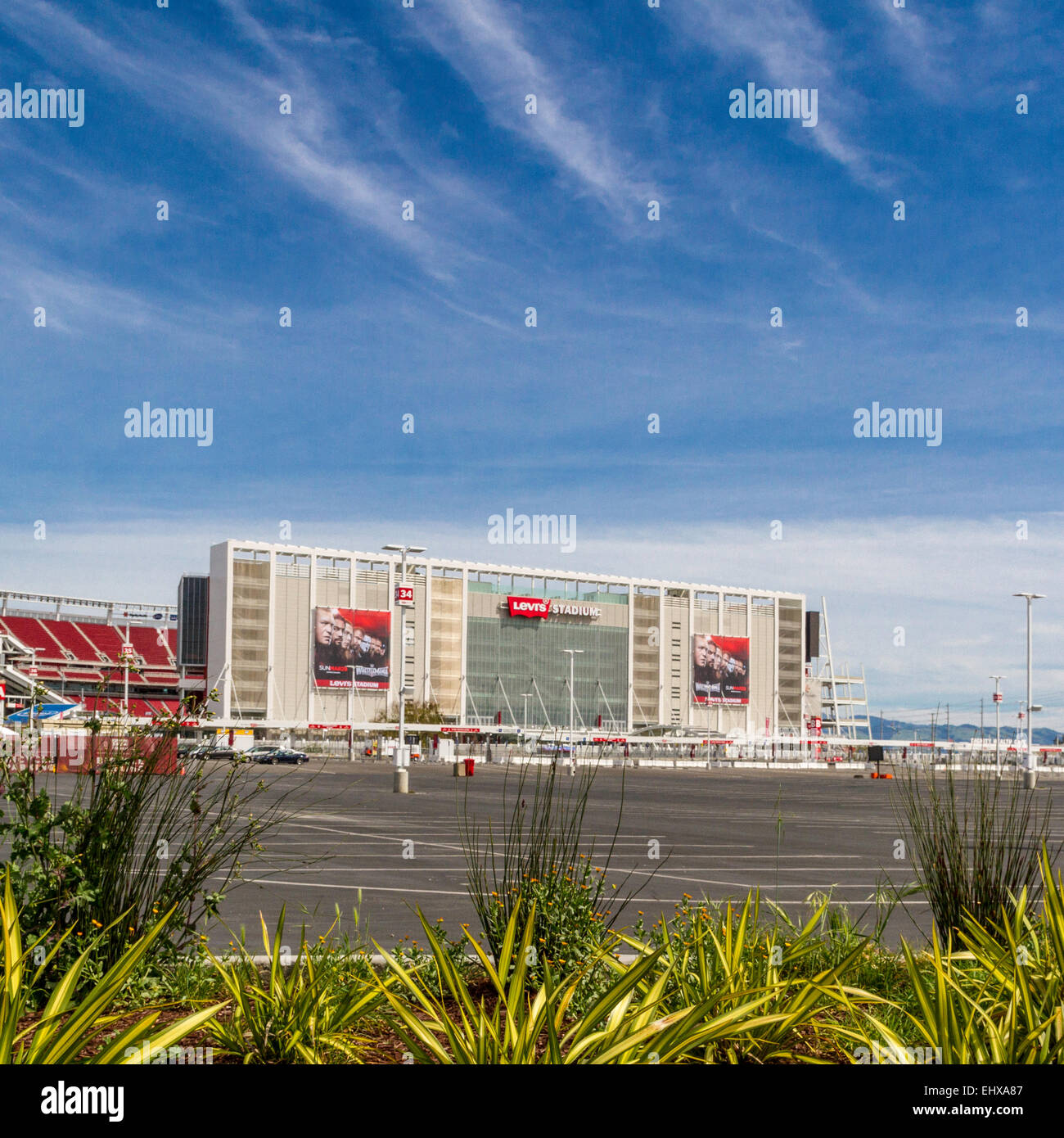 Levi's stadium 2016 super bowl hi-res stock photography and images - Alamy