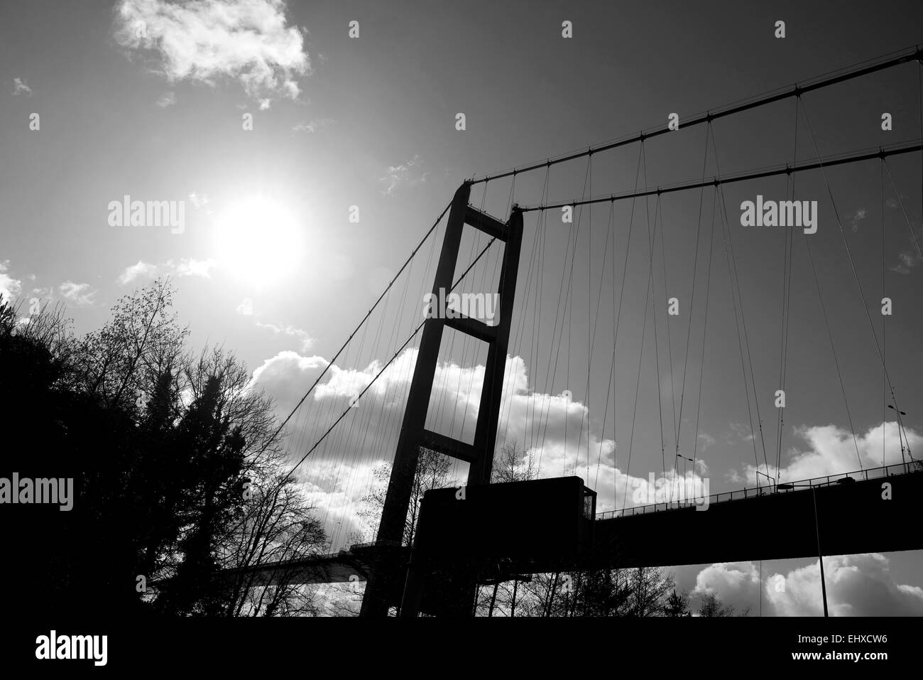 Humber Bridge Towers, Humberside, East Yorkshire, Northern England ...