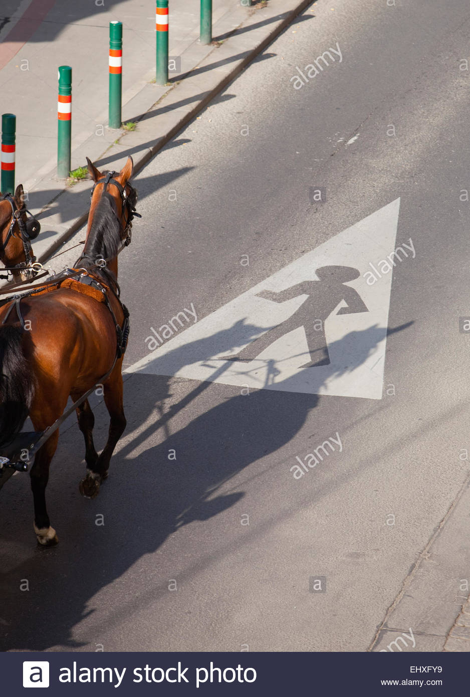 Horse Drawn Carriage Sign High Resolution Stock Photography and Images ...