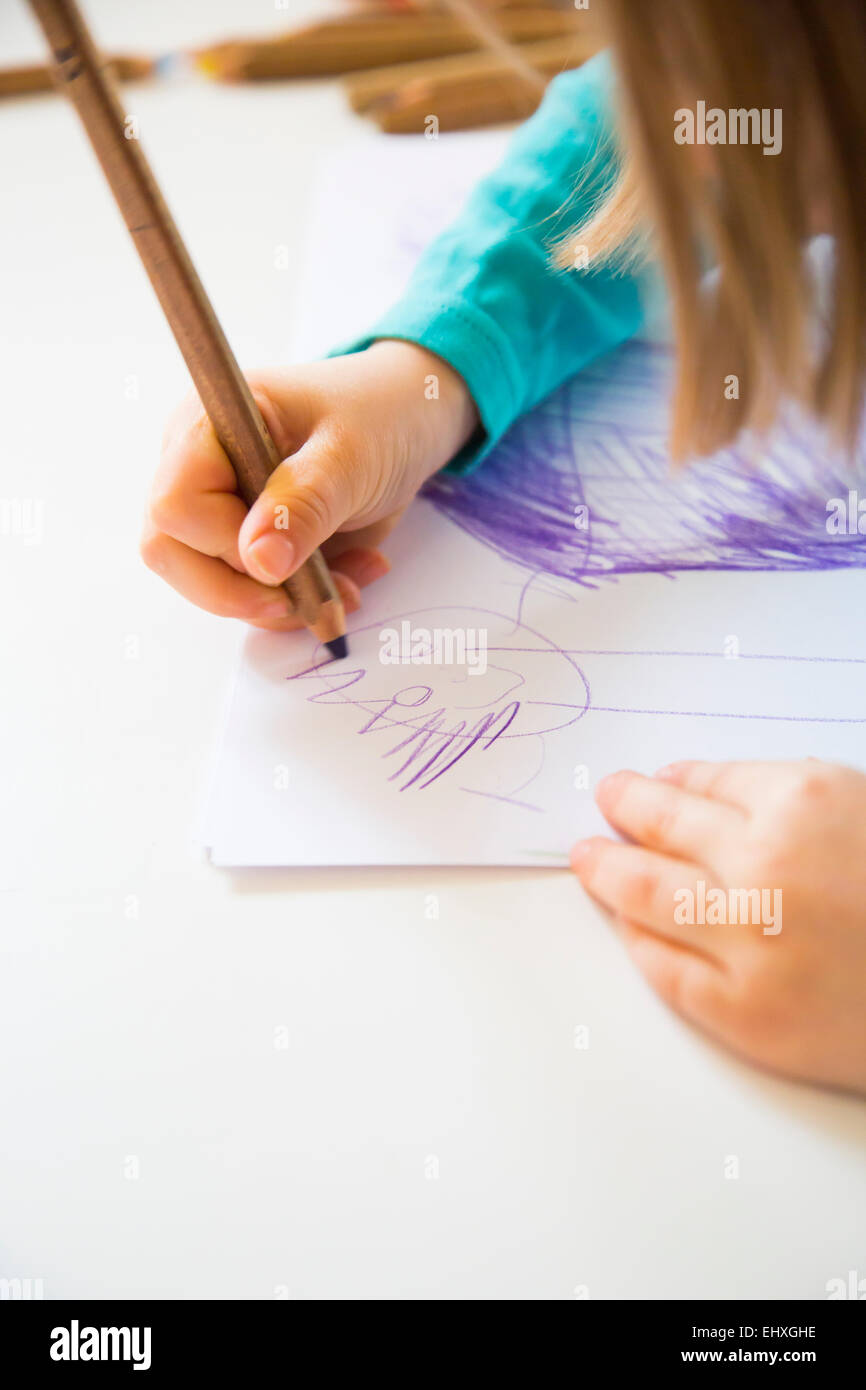 Little girl drawing, close-up Stock Photo - Alamy