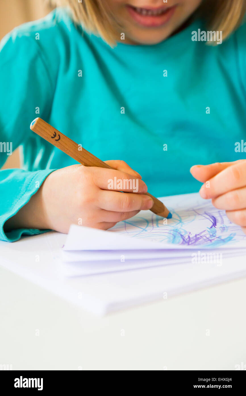 Little girl drawing, close-up Stock Photo - Alamy
