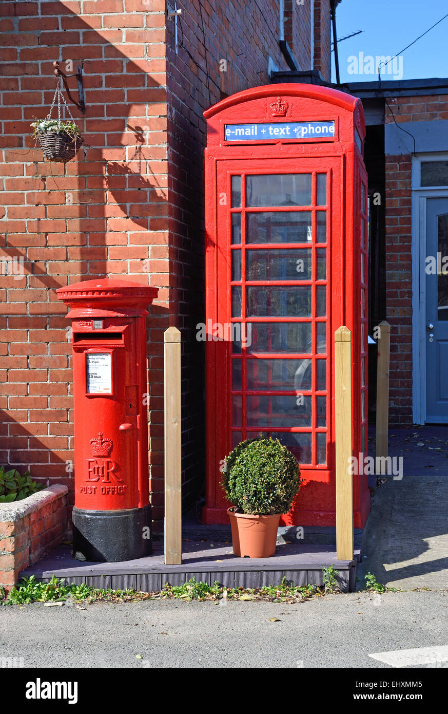 Telephone Box and Post Box in Trevone, Cornwall, UK Stock Photo - Alamy