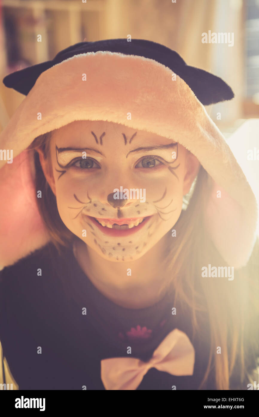 Painted headgear costume celebration hi-res stock photography and ...