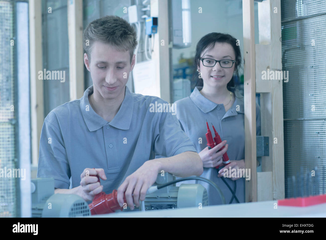 Electricity circuit school hi-res stock photography and images - Alamy