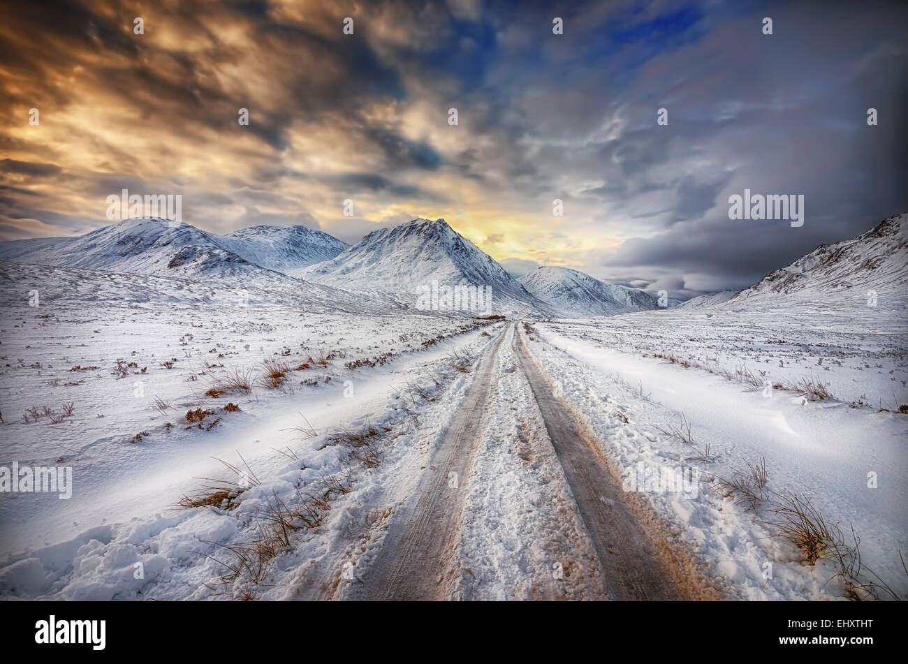 United Kingdom, Scotland, Glencoe, Glen Etive, road in winter Stock ...