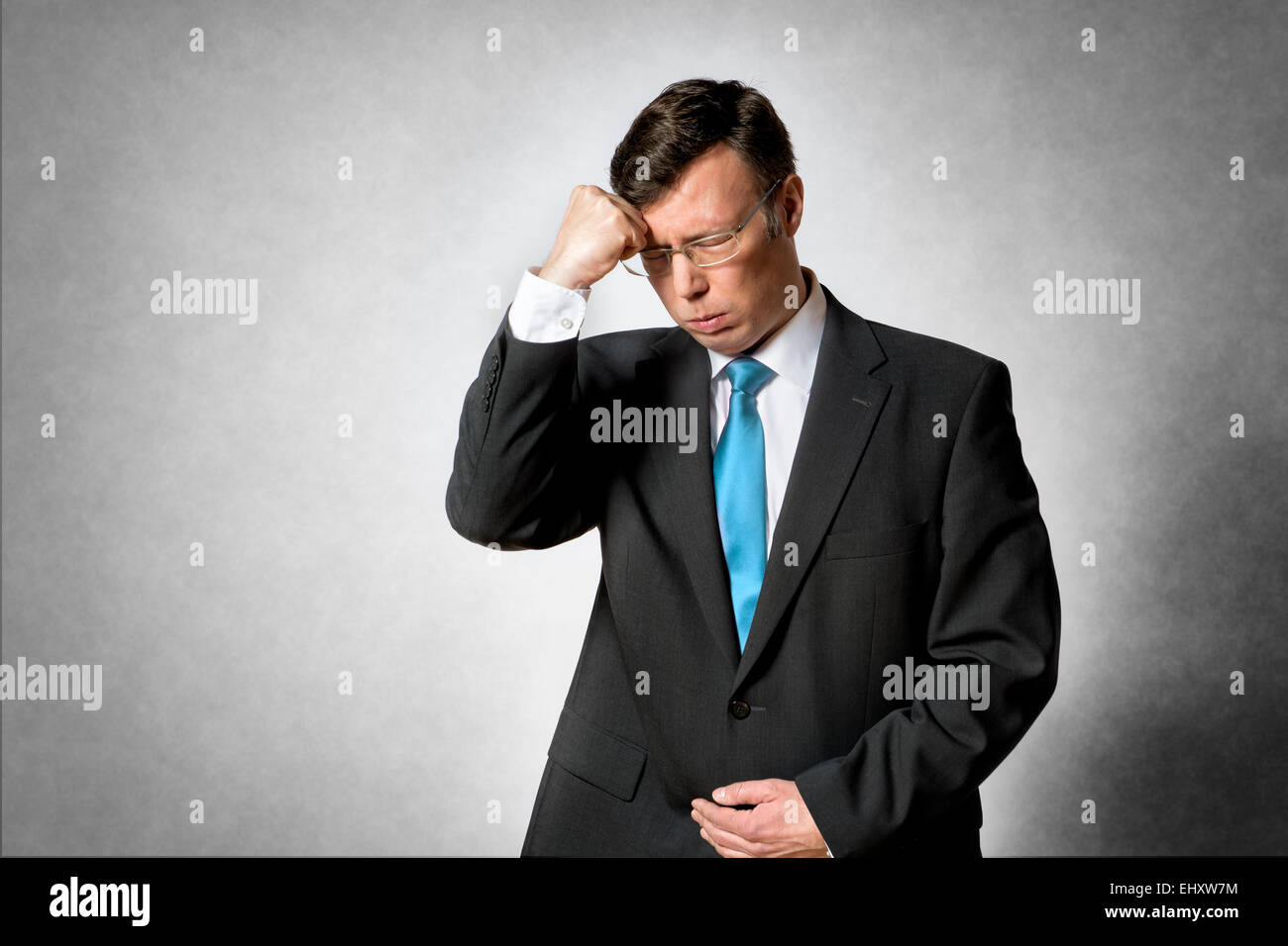 Man suit thinking hi-res stock photography and images - Alamy