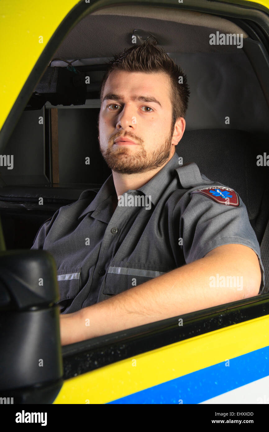 Paramedic comfort hi-res stock photography and images - Alamy
