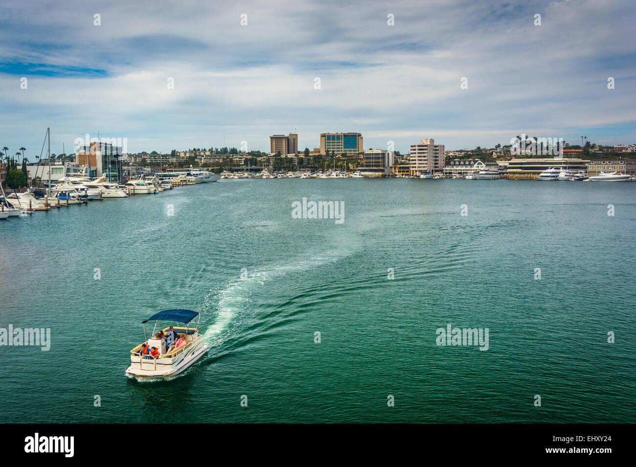 Boat in the harbor, seen from the Via Lido Bridge, in Newport Beach ...
