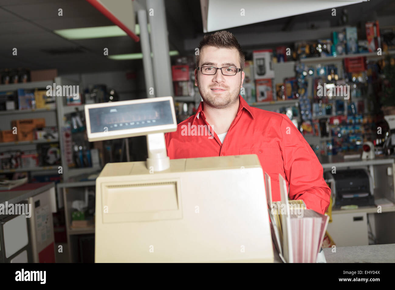 Hardware store employee Stock Photo - Alamy
