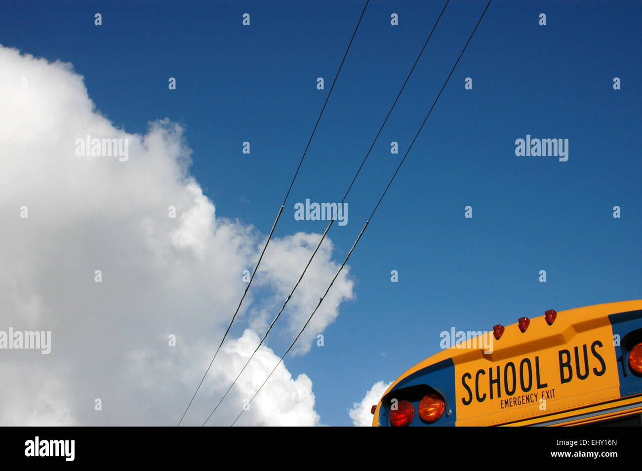 School bus usa hi-res stock photography and images - Alamy