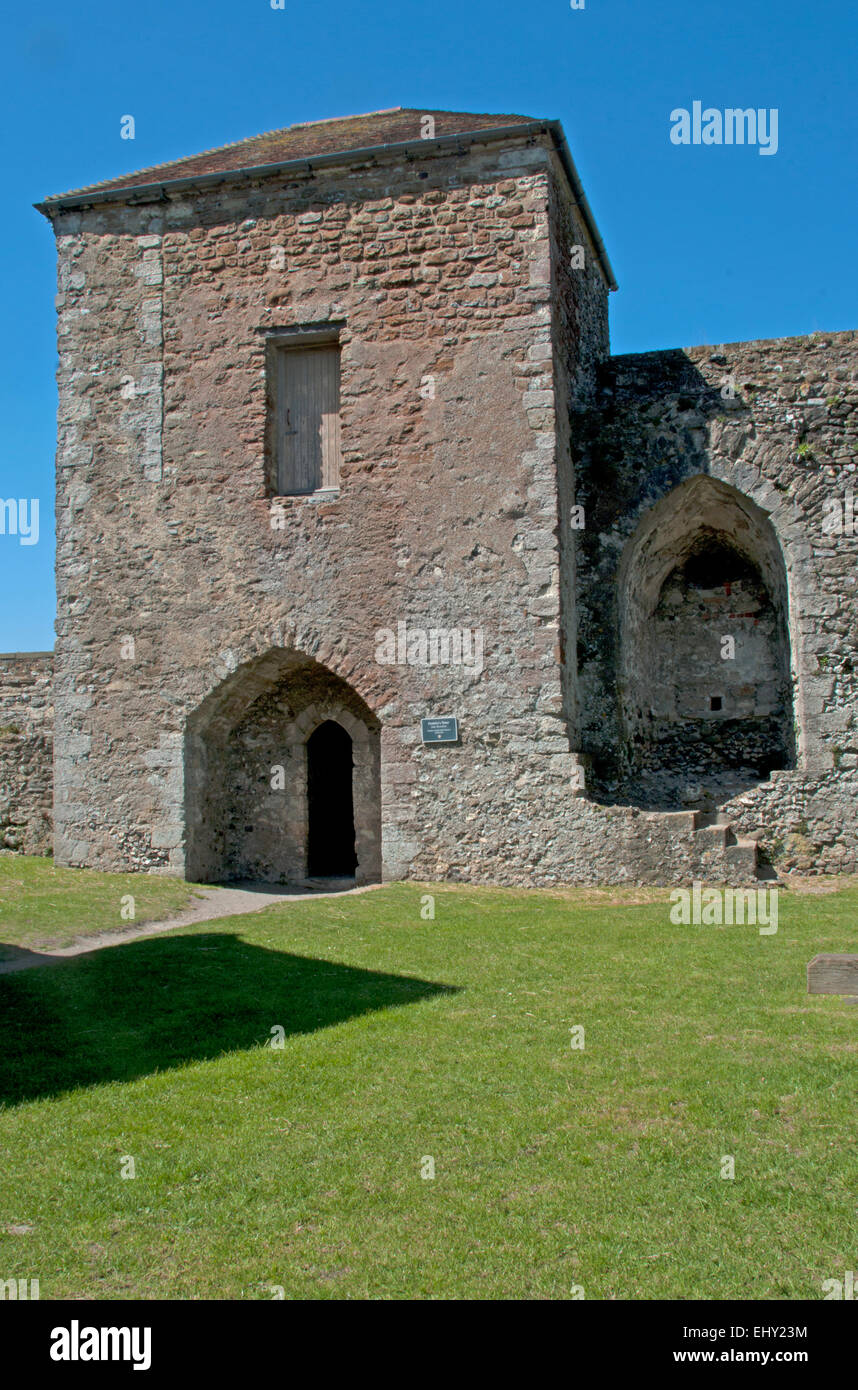 Dover castle kent tower hi-res stock photography and images - Alamy