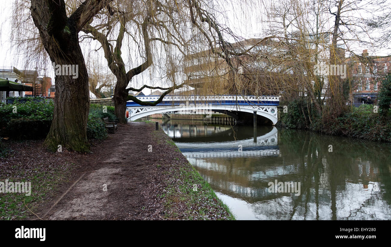 Bridge river wey hi-res stock photography and images - Alamy