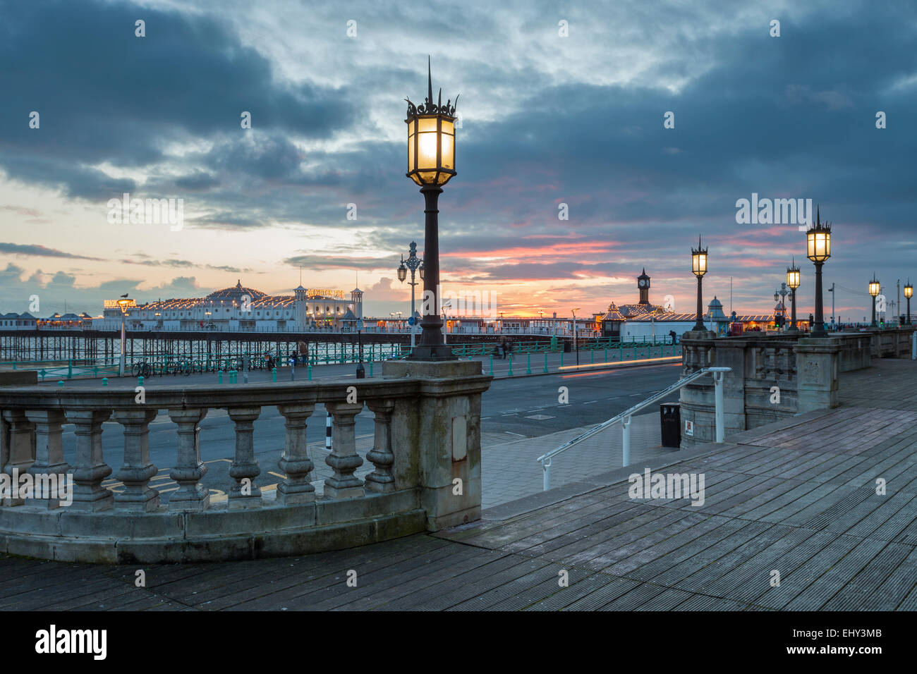 Brighton seafront sunset hi-res stock photography and images - Alamy