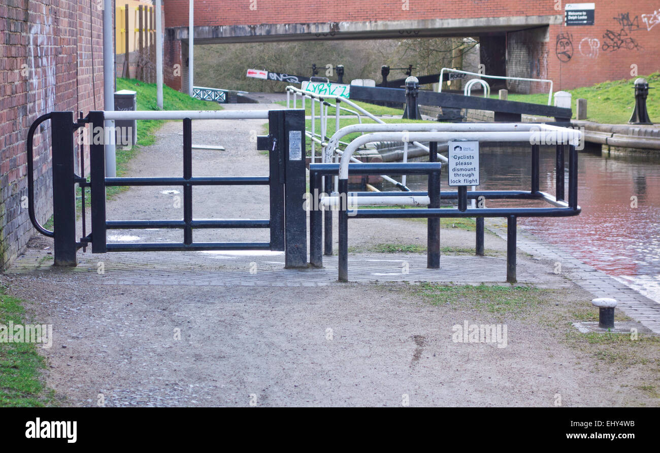Canal with Barriers Restricting Vehicle Access & Key Radar Scheme to ...