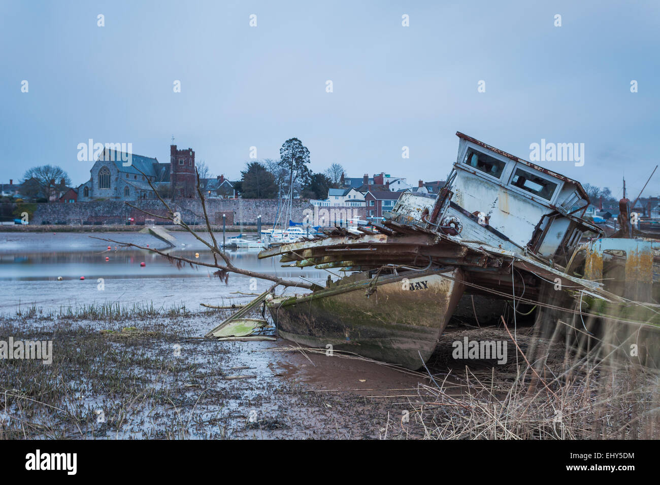 Boat wrecks on river Exe in Topsham near Exeter, UK Stock Photo - Alamy