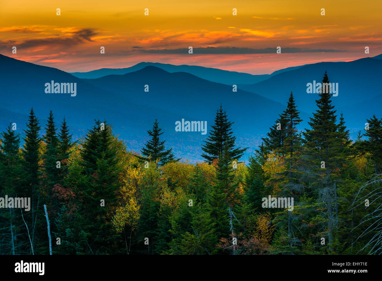 Sunset from Kancamagus Pass, on the Kancamagus Highway in White ...