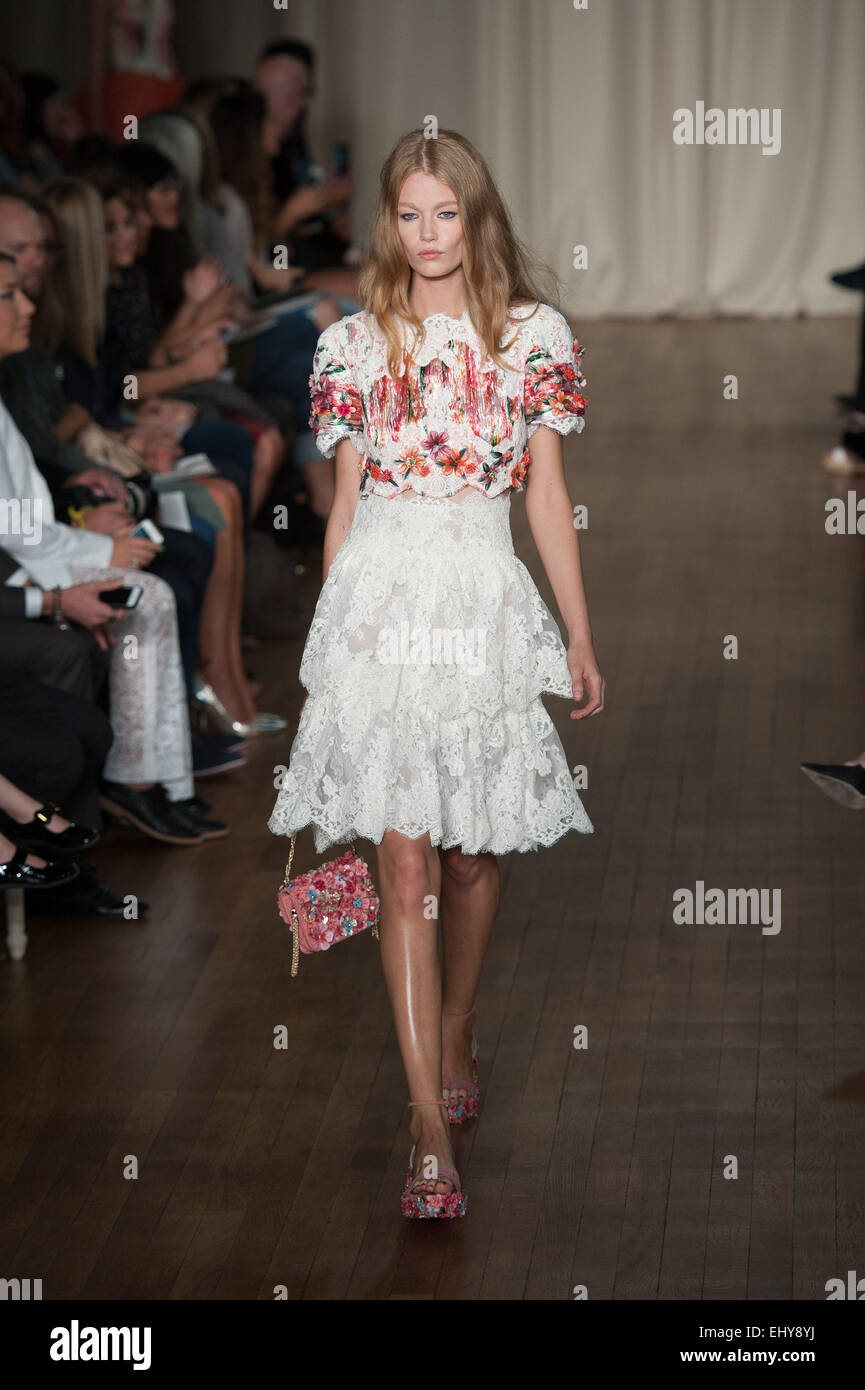LFW s/s 2015: Marchesa - front row and catwalk held at the Royal Opera ...