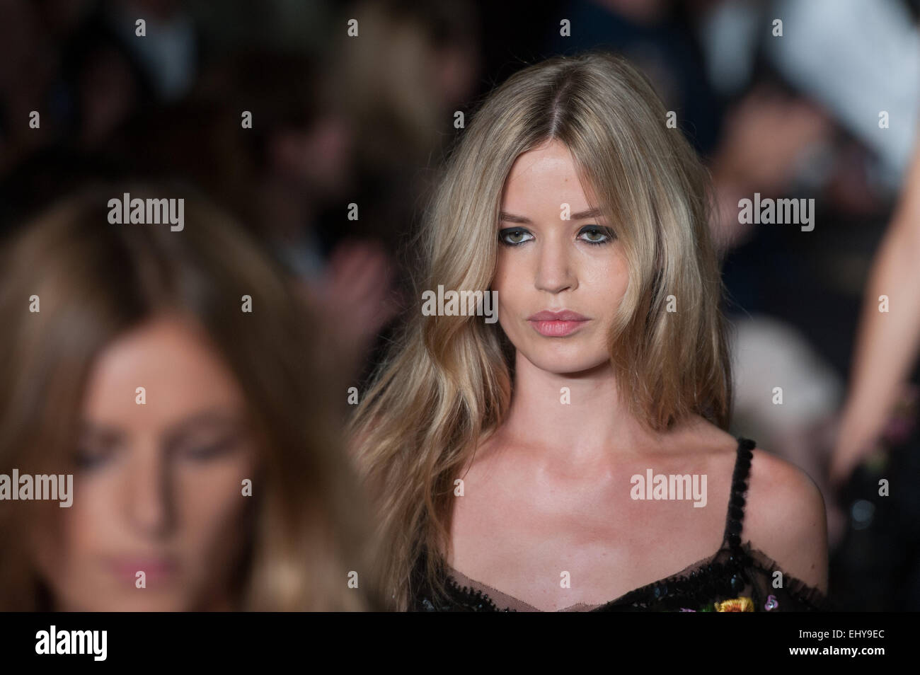 Marchesa front row catwalk held hi-res stock photography and images - Alamy