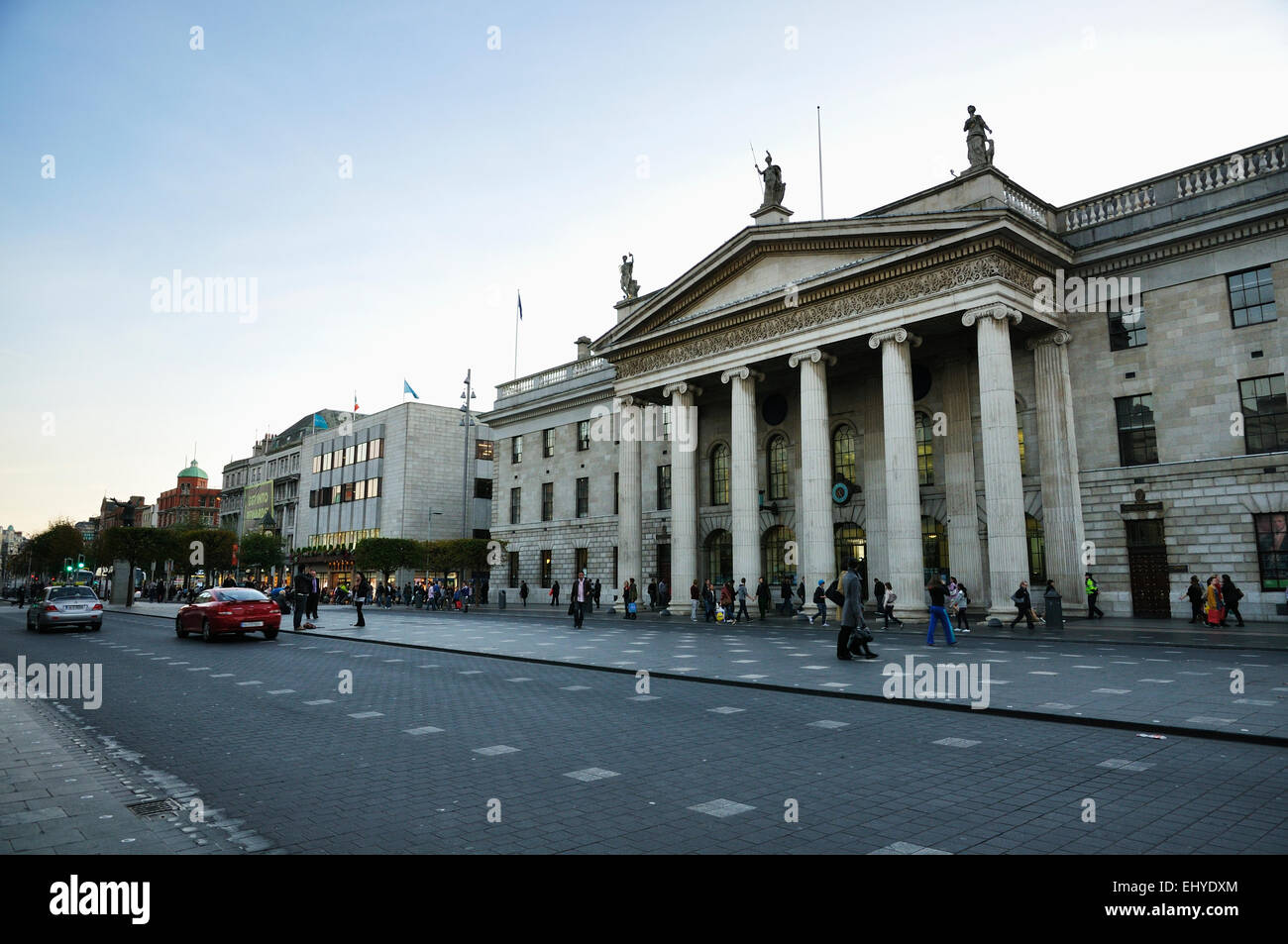 Gpo dublin hi-res stock photography and images - Alamy