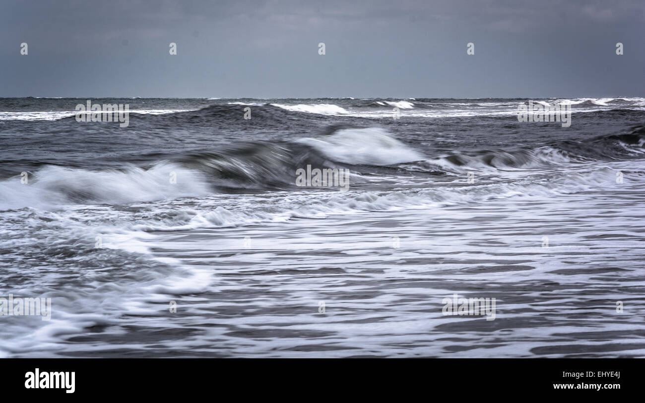 Beautiful ocean color hi-res stock photography and images - Alamy