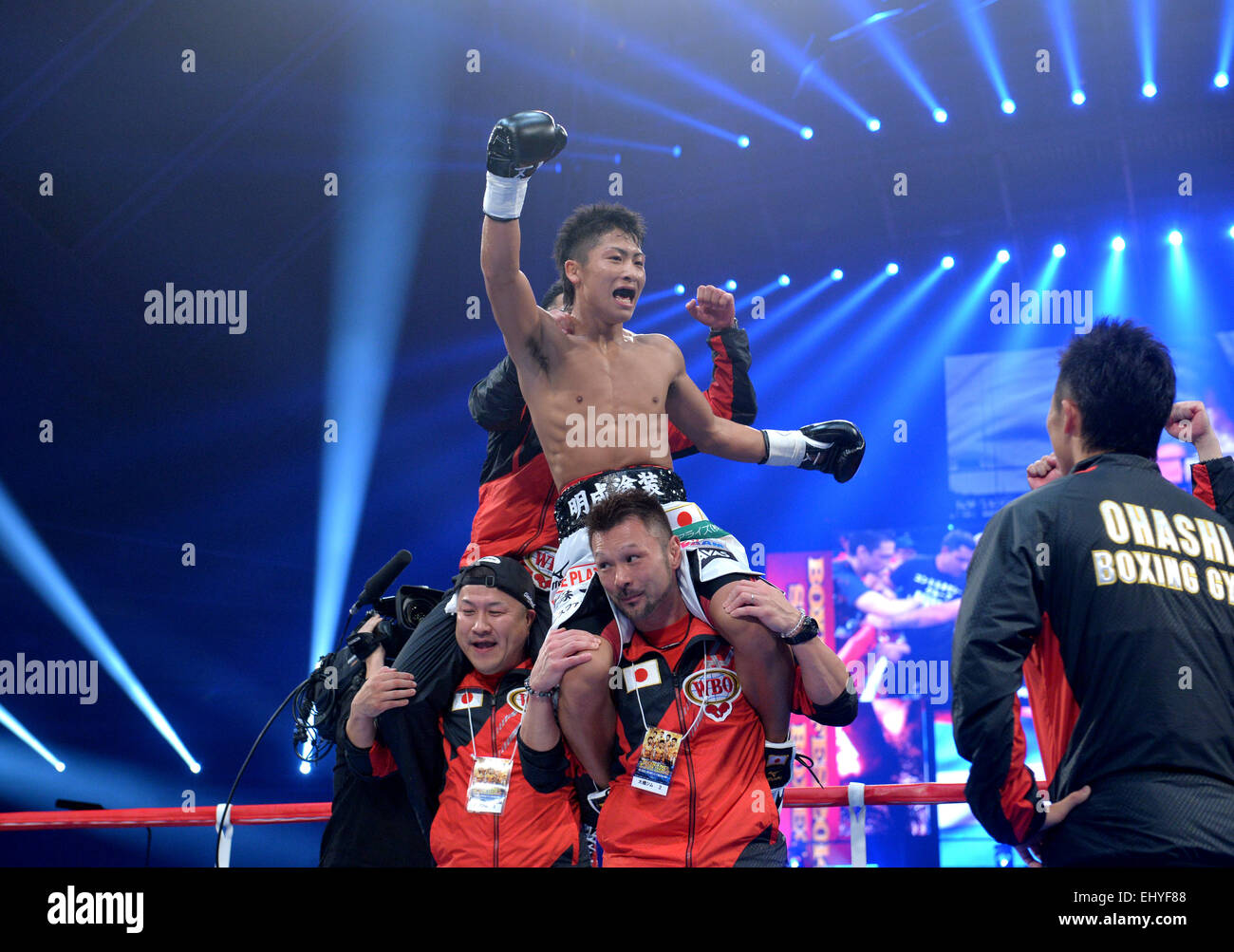 Tokyo, Japan. 30th Dec, 2014. Naoya Inoue (JPN), Koji Matsumoto, Shiro ...