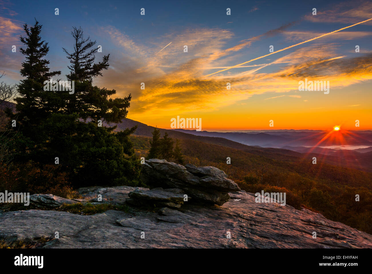 Autumn sunrise from Beacon Heights, on the Blue Ridge Parkway, North ...