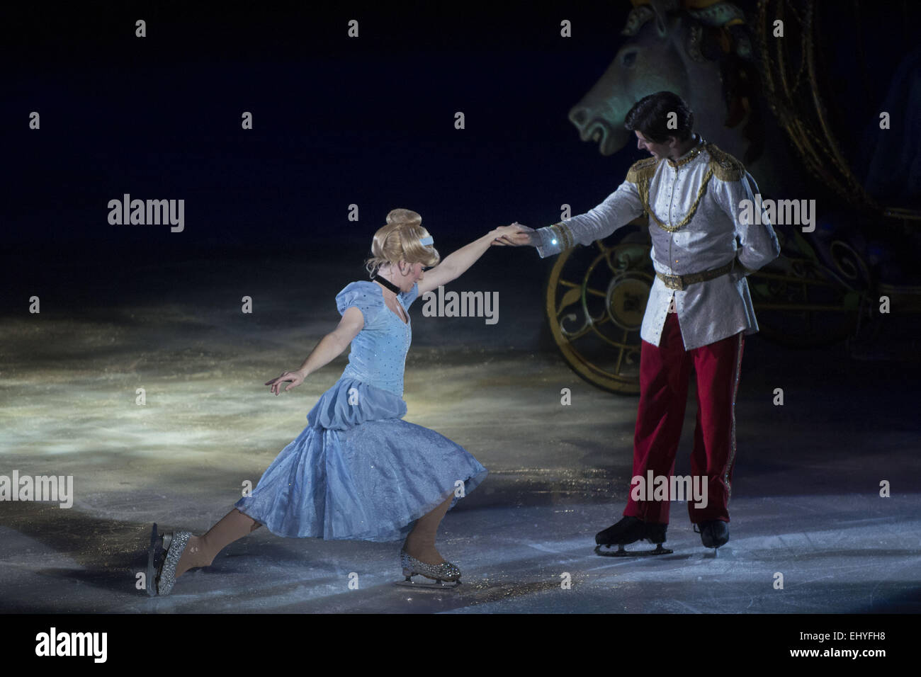 Disney on ice hi-res stock photography and images - Alamy