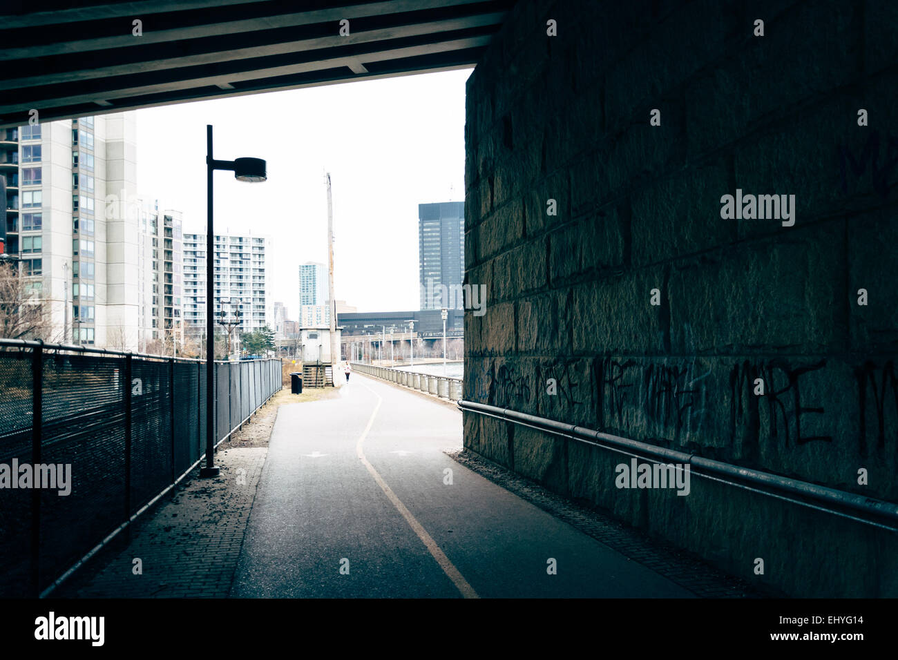 Abandoned railroad bridge pennsylvania hi-res stock photography and ...