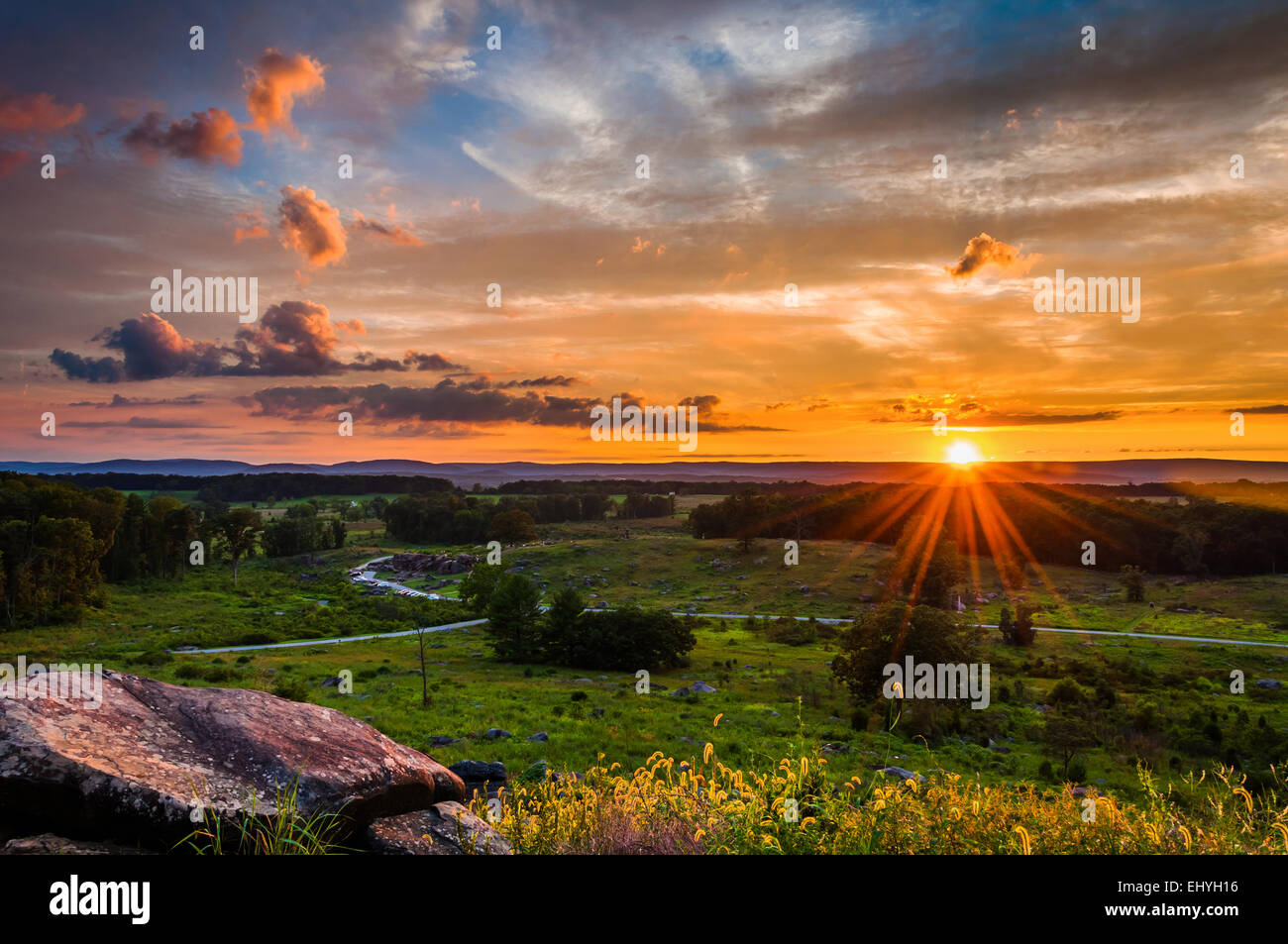 Colorful summer sunset from Little Roundtop in Gettysburg, Pennsylvania ...