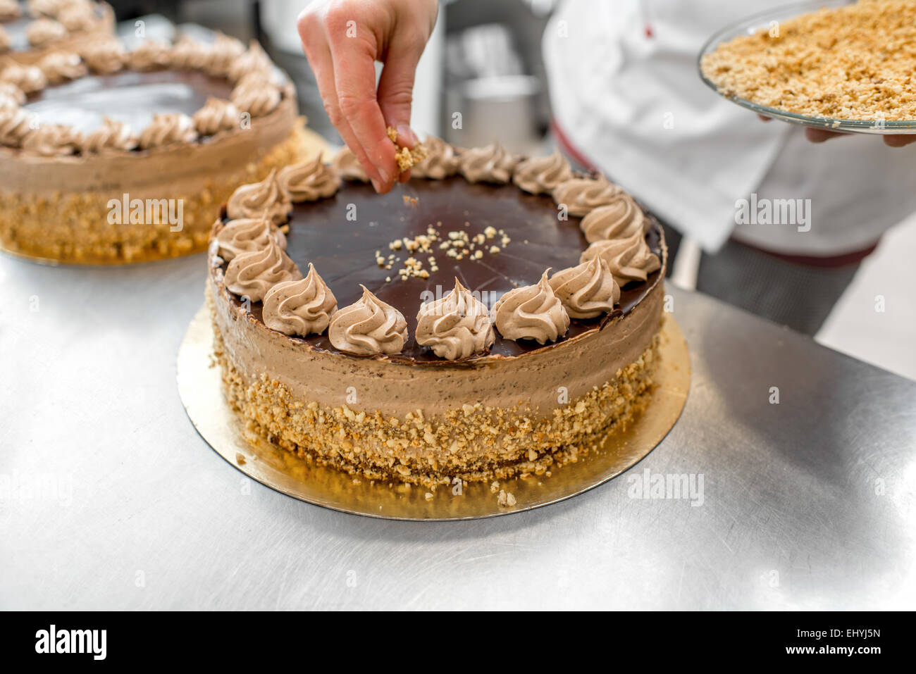 Making biscuit cake Stock Photo - Alamy