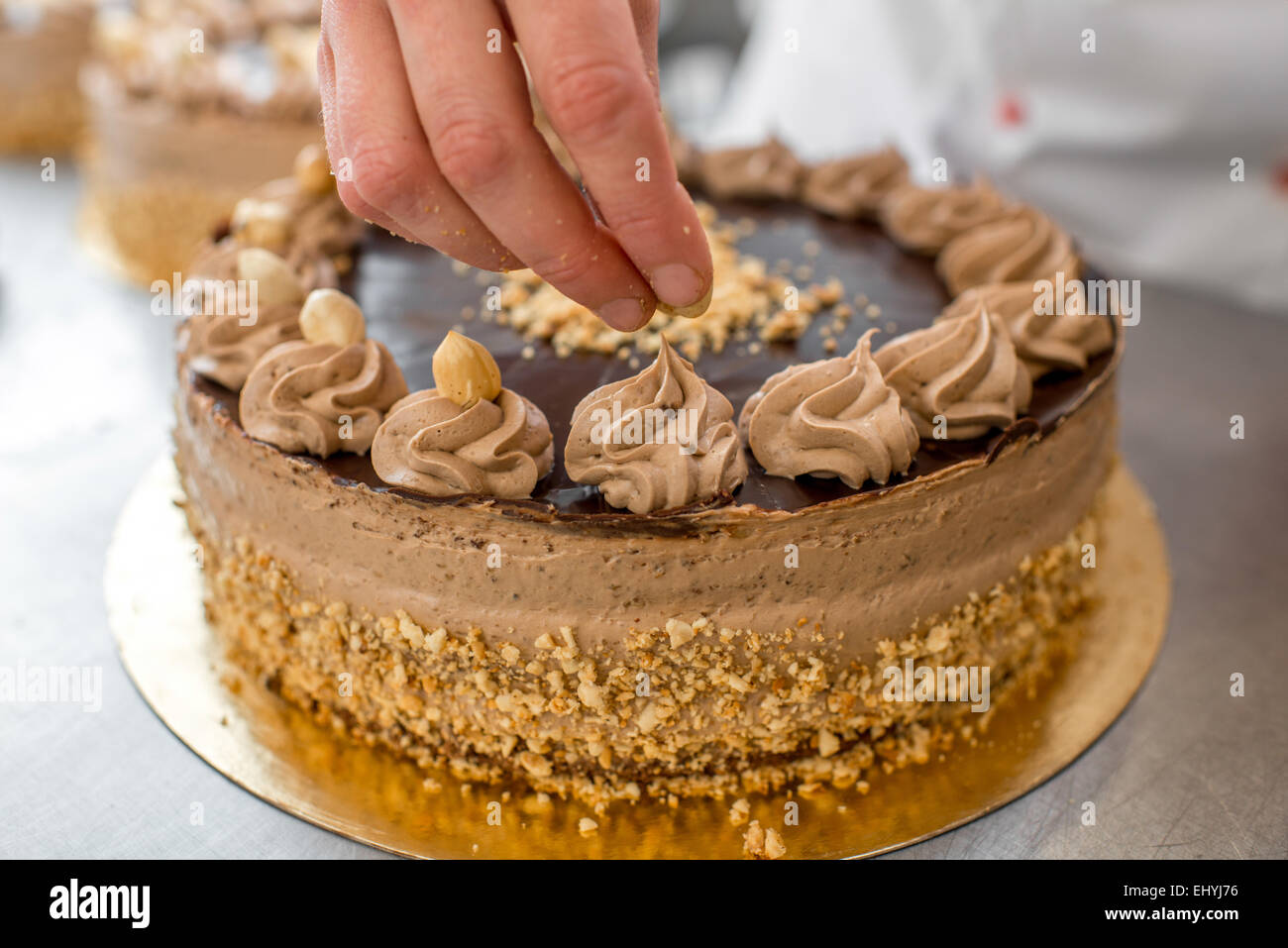 Making biscuit cake Stock Photo - Alamy
