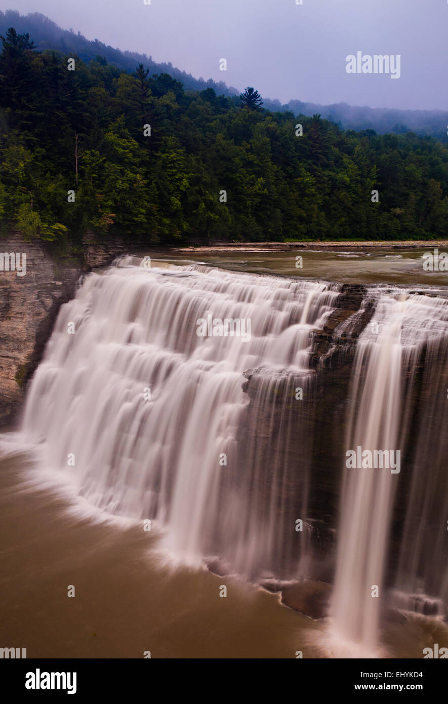Middle falls letchworth state park hi-res stock photography and images ...
