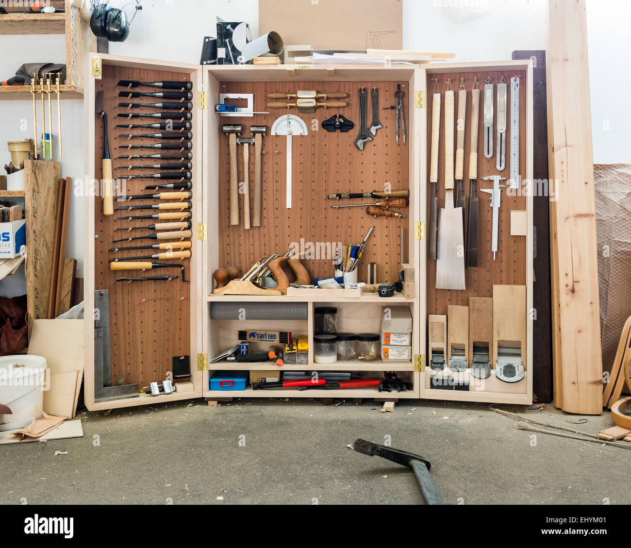 Pp mobler hi-res stock photography and images - Alamy